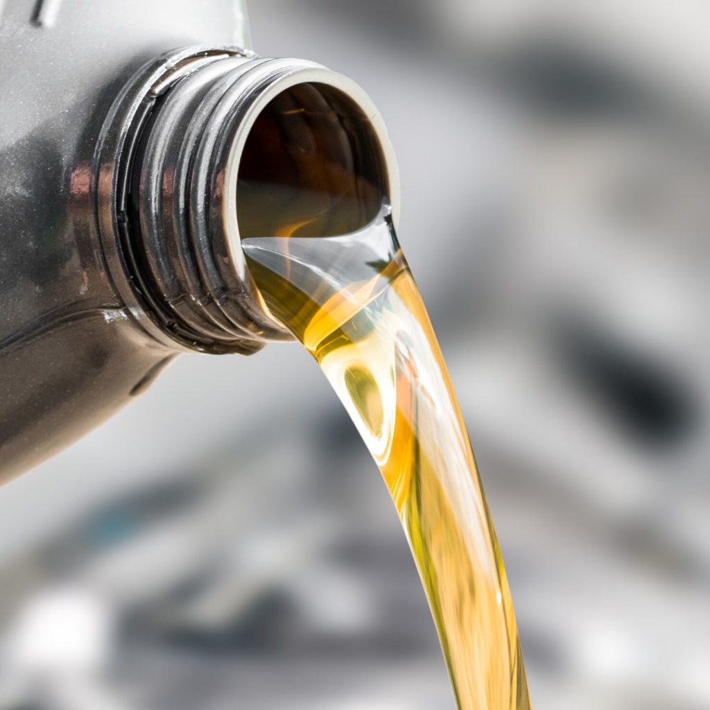 What Motor Oil Should I Use For My Car | Stroebel Automotive
